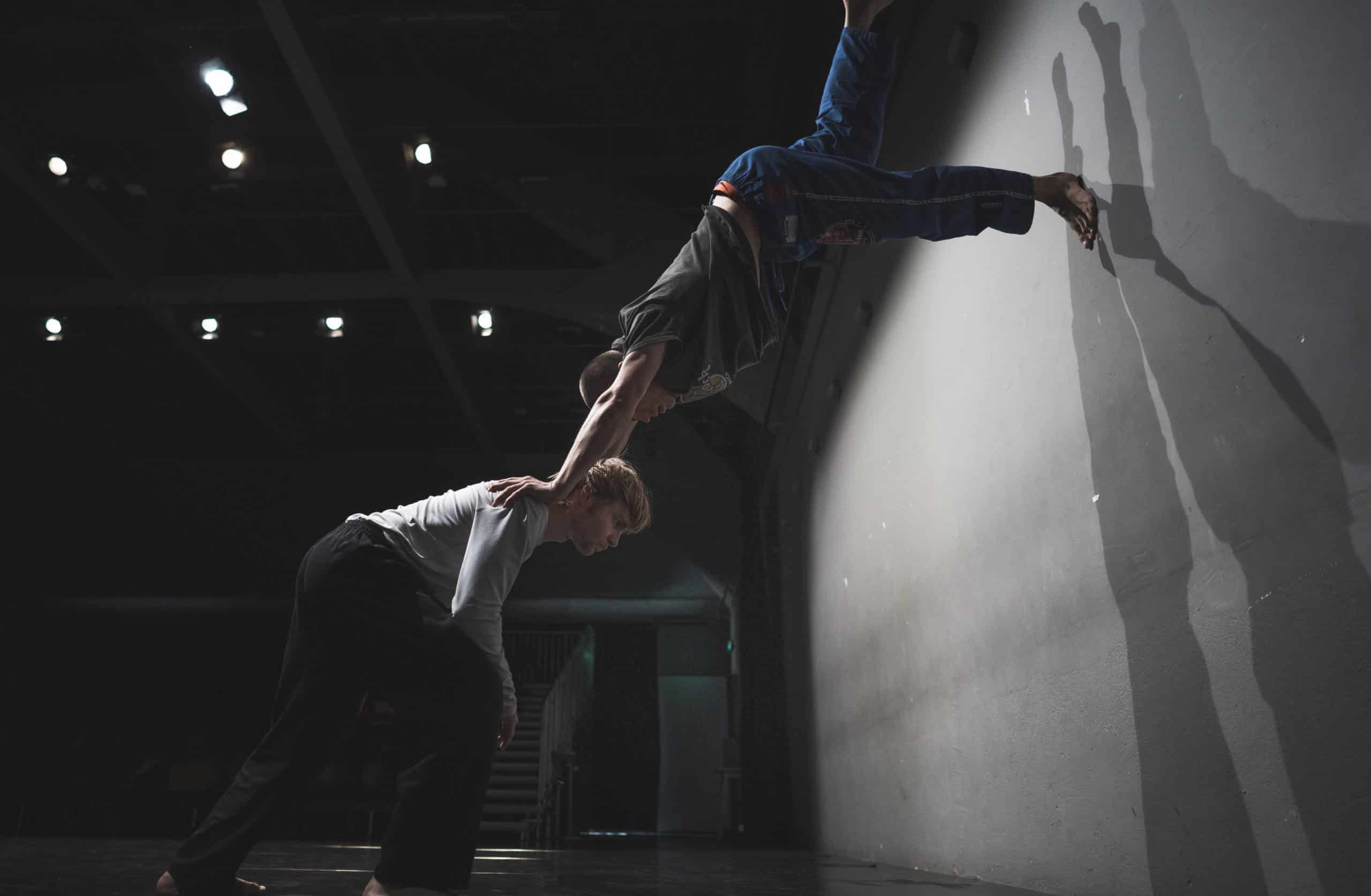 Dance as a space for developing (new) guiding principles - explore dance